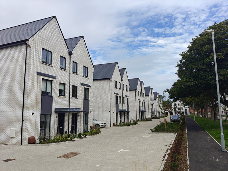 Lowie White Stock - Lowie Bricks